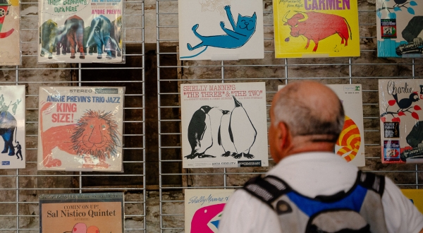 Exposition « Miles Davis, 100 ans d’influence » | Jazz à Vienne